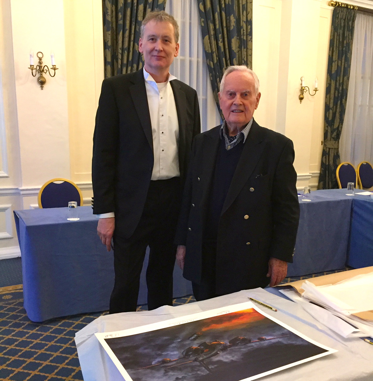 HOME | Simon Mumford Aviation Art